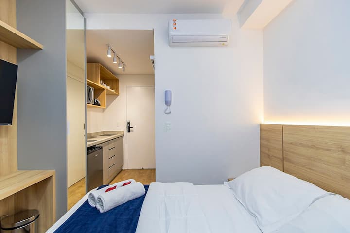 Studio Com Vista Para O Centro Da Cidade - Man1702 - Curitiba