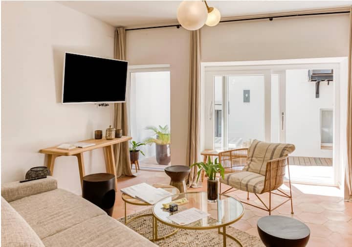 Suite Pagnol – Loft & Patio Privé - マルセイユ