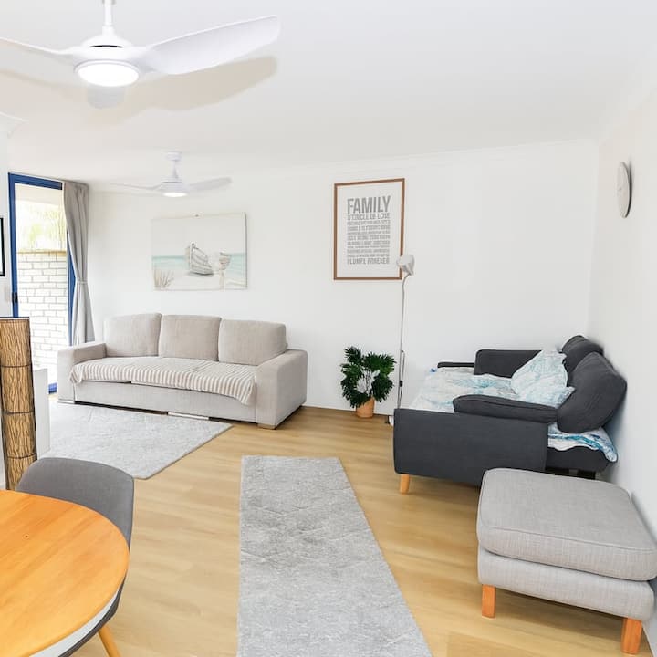 Easy Access Ground Floor Apartment - The Entrance