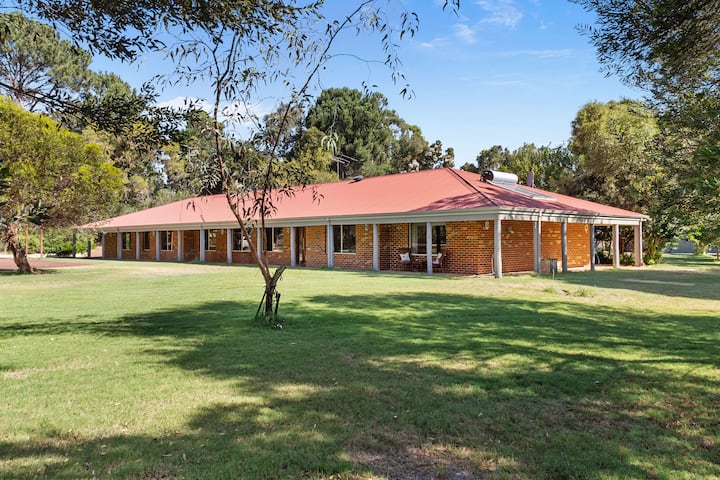 Hearth & Home – A Sepal Stay - Kalamunda