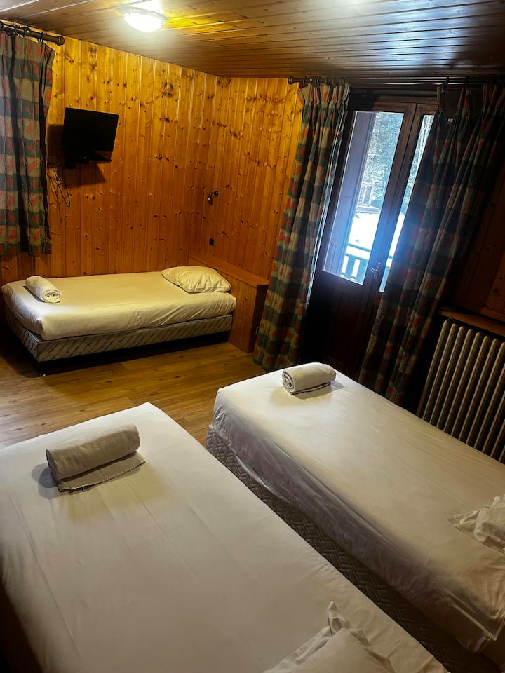 L'arveyron Open House - Triple Room 3 Single Beds - Chamonix-Mont-Blanc