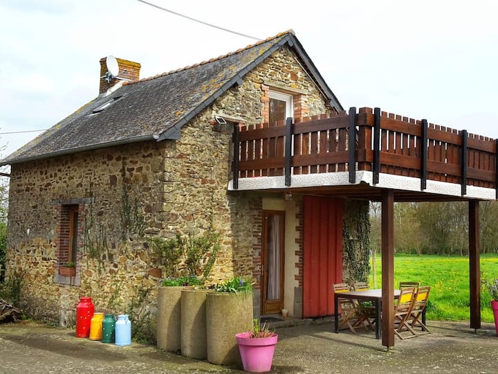 Gemütliches Steinhaus Mit Toller Sonnenterrasse In - La Guerche-de-Bretagne