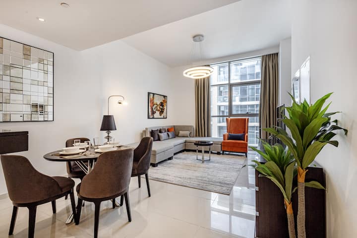 Sleek 2br Apartment At Golf Promenade, Damac Hills - Dubai
