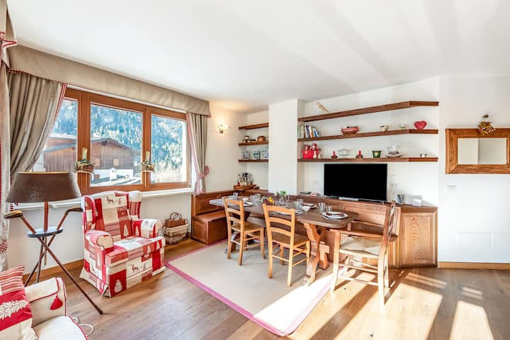 Charming Apartment Close To Cableway - La Thuile