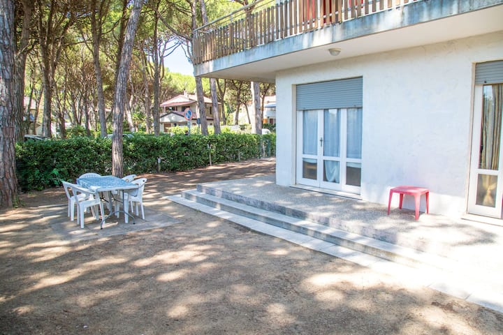 Appartement Dans Une Pinède Près De La Plage - Eraclea Mare