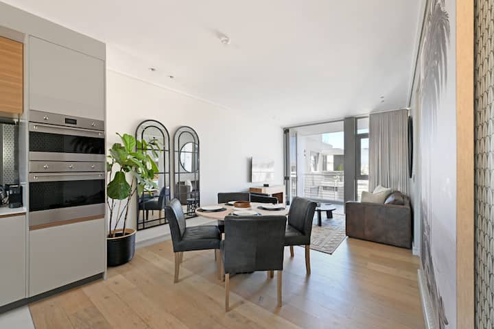 Retraite calme avec 2 lits à Green Point | Piscine sur le toit ...