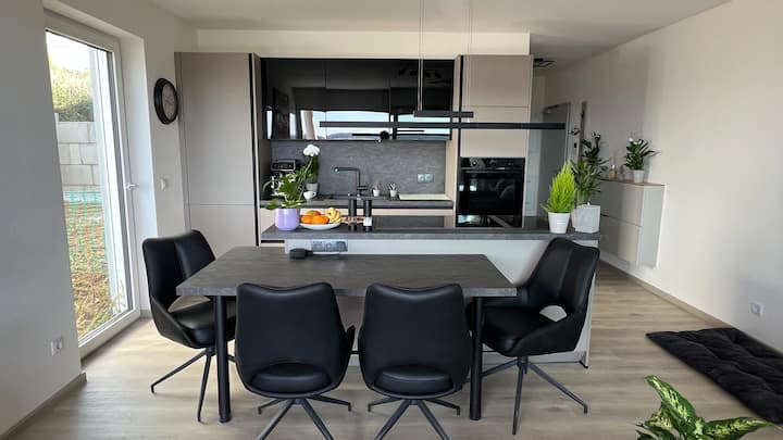 Ferienwohnung Mit Terrasse (Fewo-brombachseeblick) - Absberg