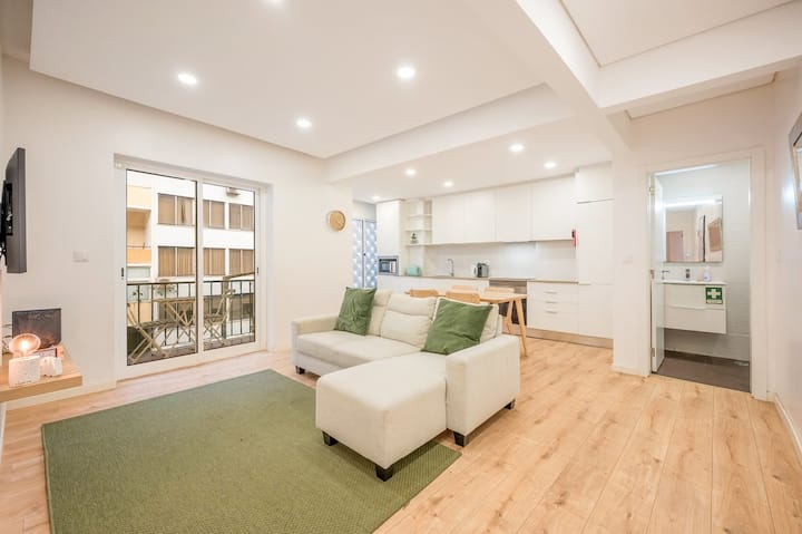 Guestready - Modern Comfort In Almada - Almada
