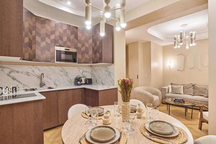 Appartement Saint Germain Des Prés Rue De Rennes - Gare Montparnasse - Paris