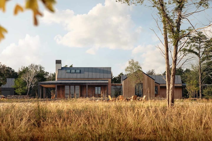 Hideaway Round Top - Full Property - Round Top, TX