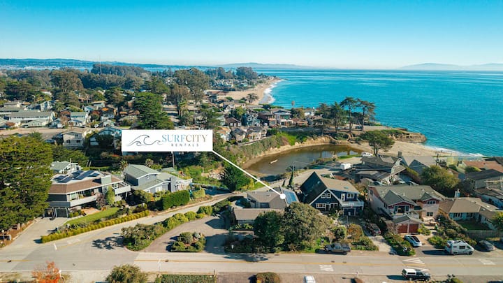 Sunny Cove Beachfront Beauty! - Santa Cruz, CA