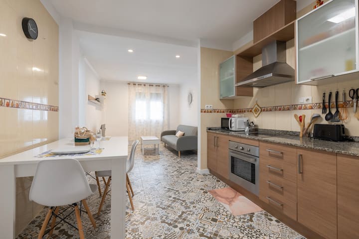 Casa Cinta, Exteriores Compartidos - Deltebre