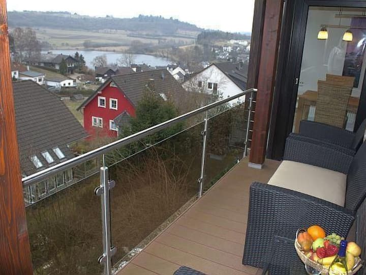 Elegante Ferienwohnung In Schalkenmehren - Schalkenmehren