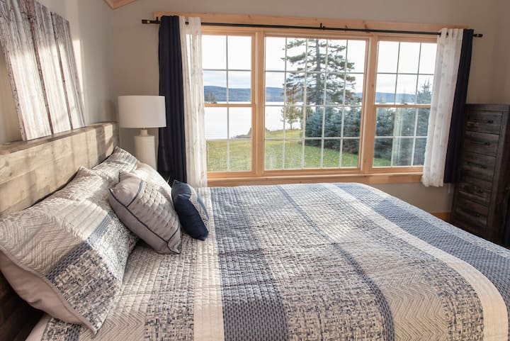 Lakeside Landing | Lakefront & In Downtown! - Rangeley, ME