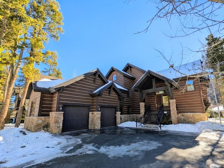 Private Home: Walk To Gondola: Hot Tub - Keystone, CO