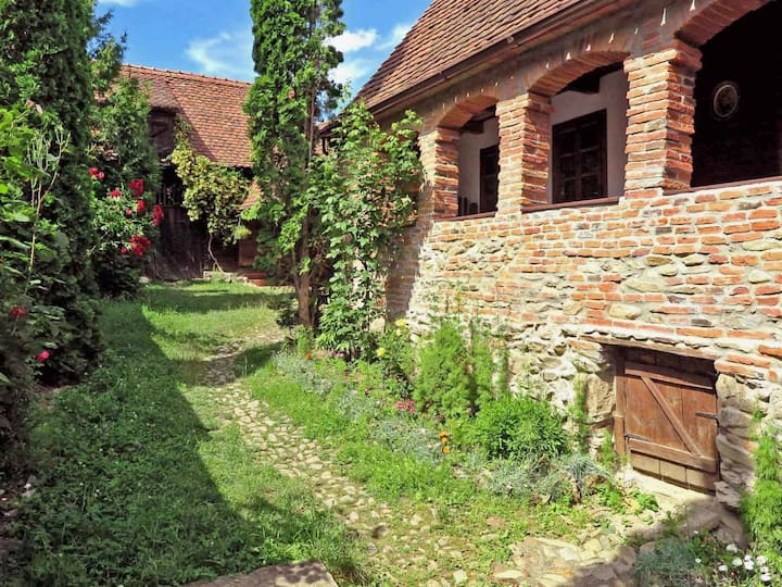 Casa Lopo - Renovierter Bauernhof Im Hirtendorf - Miercurea Sibiului
