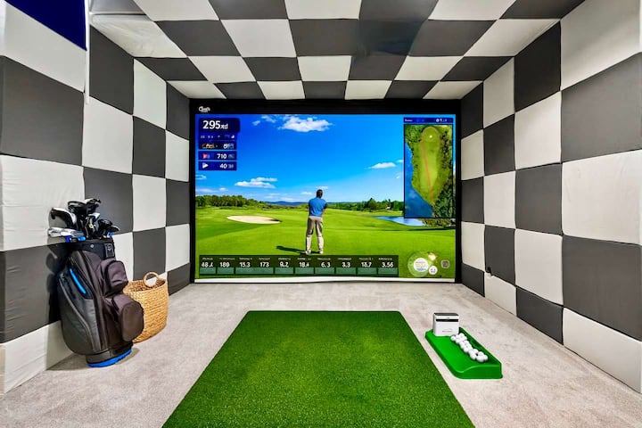 Golf Sim • Ev Charger & Garage • Theatre • 10guest - Calgary