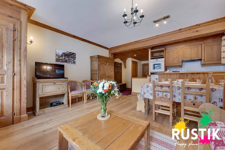 Suite Rustique Myosotis Du Chalet Des Daphnés - Val-d'Isère