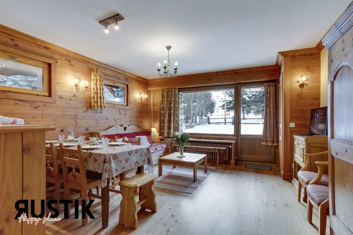 Suite Rustique Myosotis Du Chalet Des Daphnés - Val-d'Isère