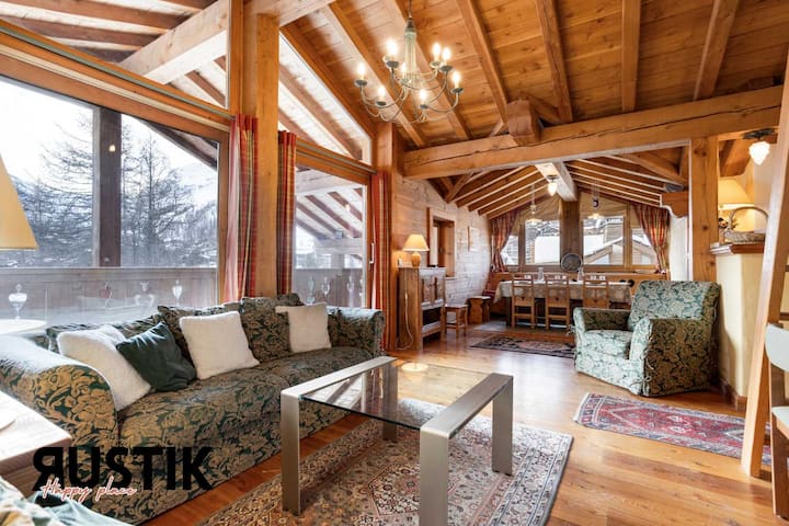 Suite Rustique Edelweiss Du Chalet Des Daphnés - Val-d'Isère