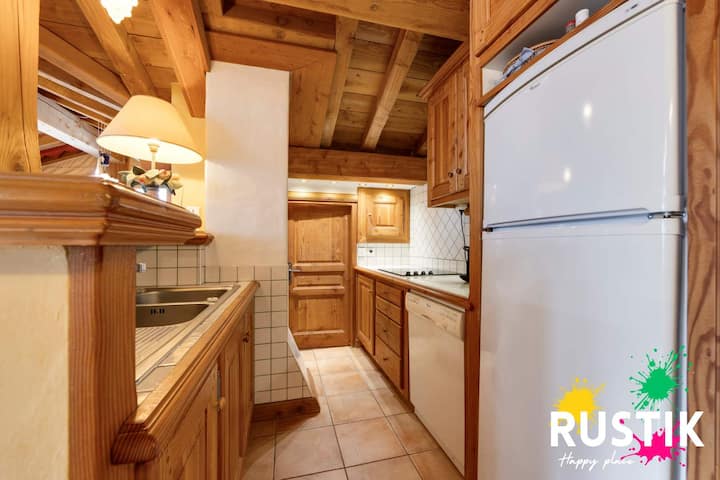 Suite Rustique Edelweiss Du Chalet Des Daphnés - Val-d'Isère