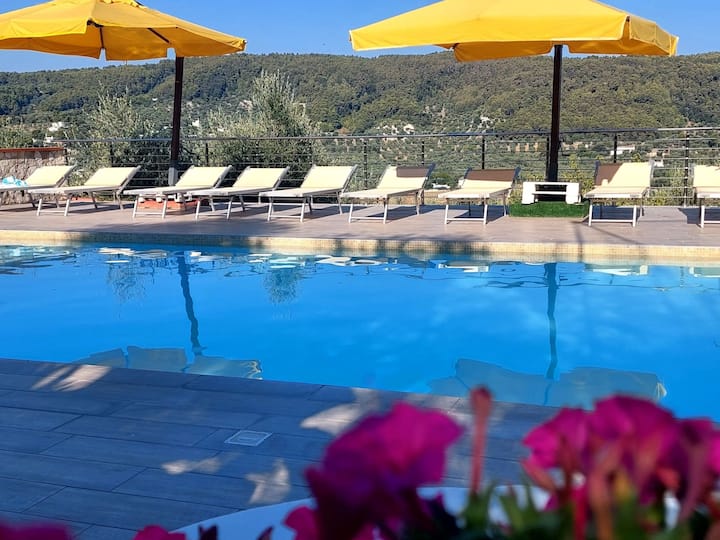 Brandneue Wohnung In Villa Mit Schwimmbad - Vieste