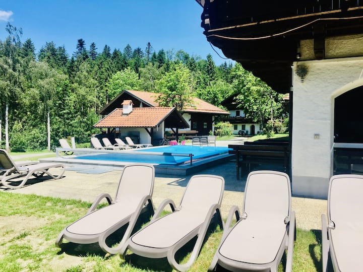 Waldspa – Sauna & Pool Im Bayerischen Wald - Hauzenberg