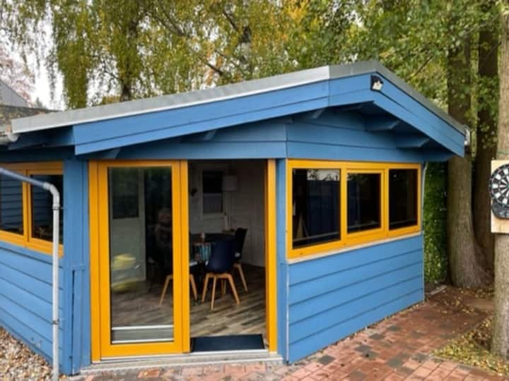 Charmantes Kleines Häuschen Am Blauen See - Sternberg