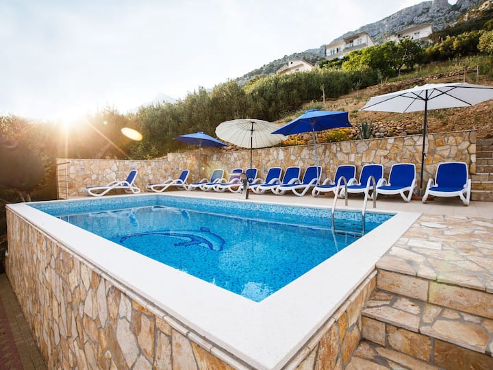 Villa Dusanka By Interhome - Baška Voda