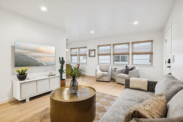 Casa Yano Apartment 4 - Coastal Comfort - Santa Barbara, CA