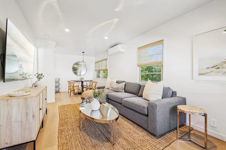 Casa Yano Apartment 6 - Coastal Comfort - Santa Barbara, CA