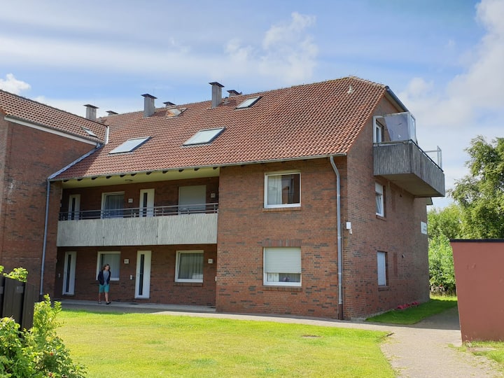 Gemütliche Wohnung In Norddeich By Interhome - Norddeich
