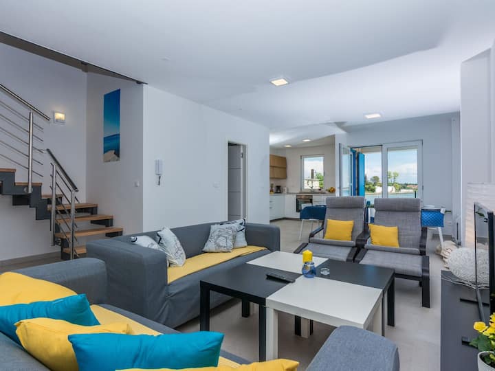 Strandvilla Miri Rose Mit Beheizbarem Pool - Privlaka