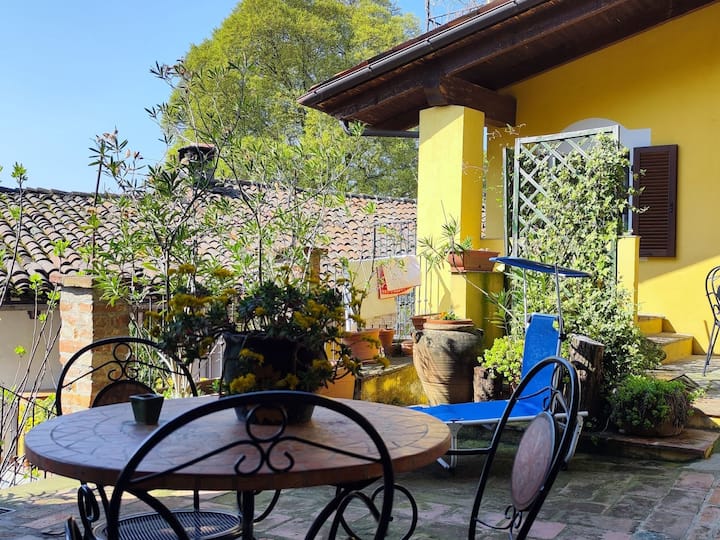 Rote Rose By Interhome - Rondissone