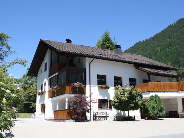 Ruhige Wohnung Im Ortszentrum By Interhome - Gaschurn