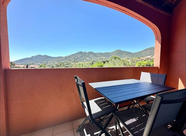 Appartement Lumineux Avec Terrasse Et Vue Mer - Théoule-sur-Mer