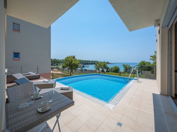 Villa Magnolia By Interhome - Fažana