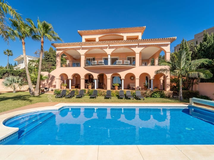 Luxuriöse Villa Mit Beheiztem Pool Und Whirlpool - Benalmádena
