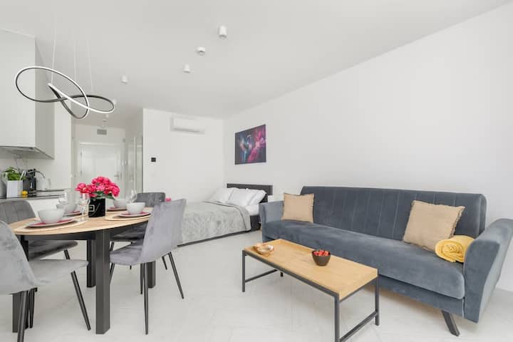 Sea&lake | Elegant Studio With Parking | Terrace - Mielno