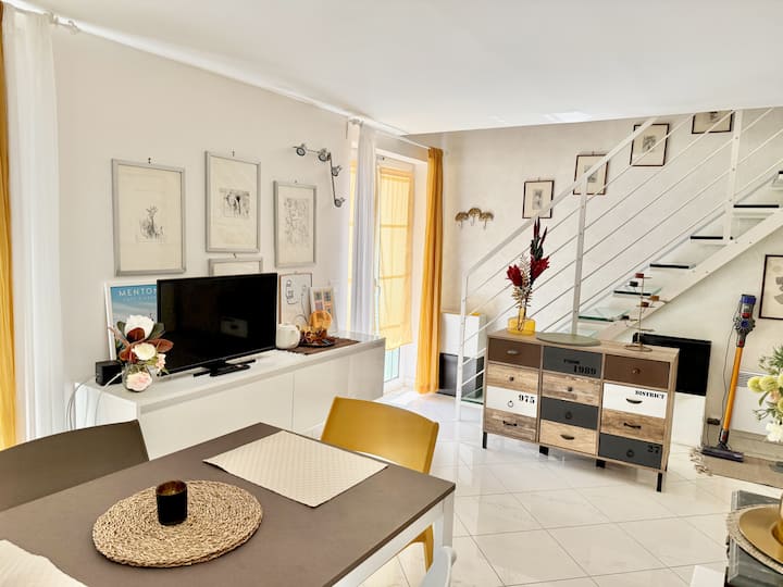 Studio En Duplex Au Centre De Menton - Menton