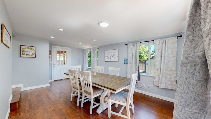 Family Home In Arvada With King Beds And Bunkbed - Arvada, CO