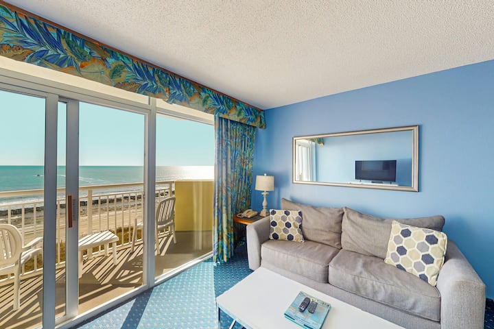 1br Ocean View 5th-floor Condo | Hot Tub | Pool - North Myrtle Beach, SC