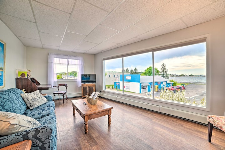 Walkable St Ignace Condo W/ Lake Huron Views - St. Ignace, MI