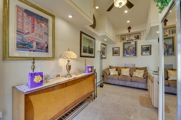 Cozy & Convenient Elmont Retreat W/ Patio! - Valley Stream, NY