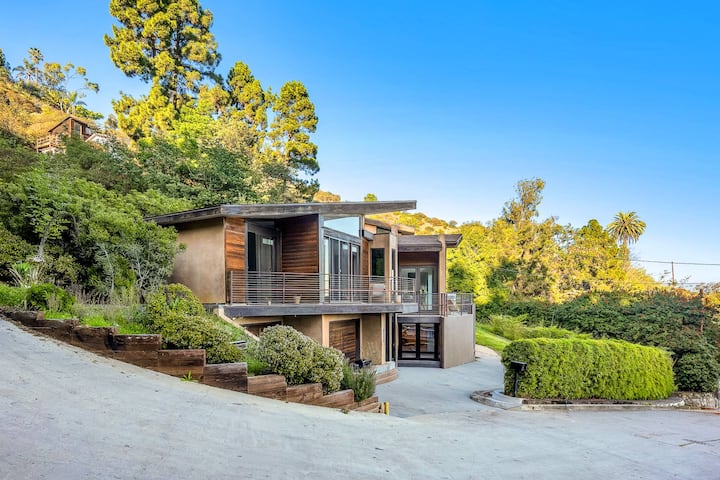 New! Uber Chic Hollywood Hills Guesthouse - Los Ángeles, CA
