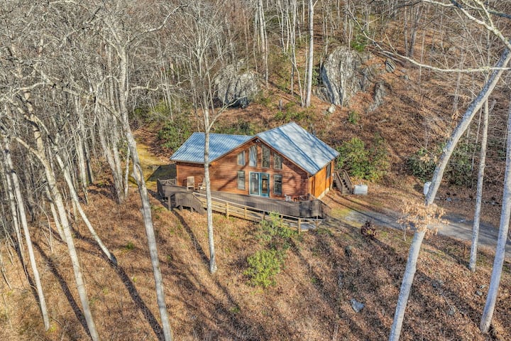 Whataview Cottage - Sylva, NC