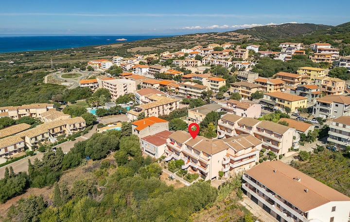 Stunning Apartment In Badesi - Badesi