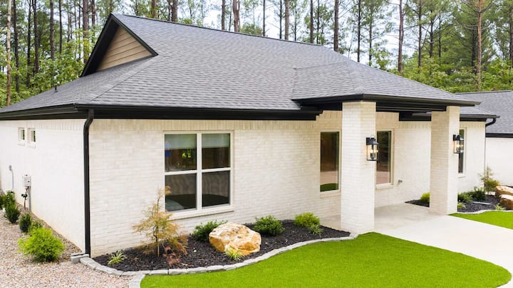 Reunion Resort Villa Four Bedroom Unit 109 - Hot Springs Village, AR