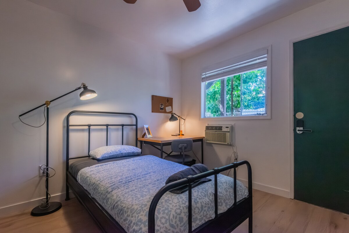 Cheap Private Rooms For Rent
