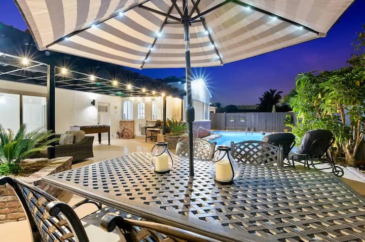 Massive 5br Resort Style Retreat With Heated Pool - San Diego, CA